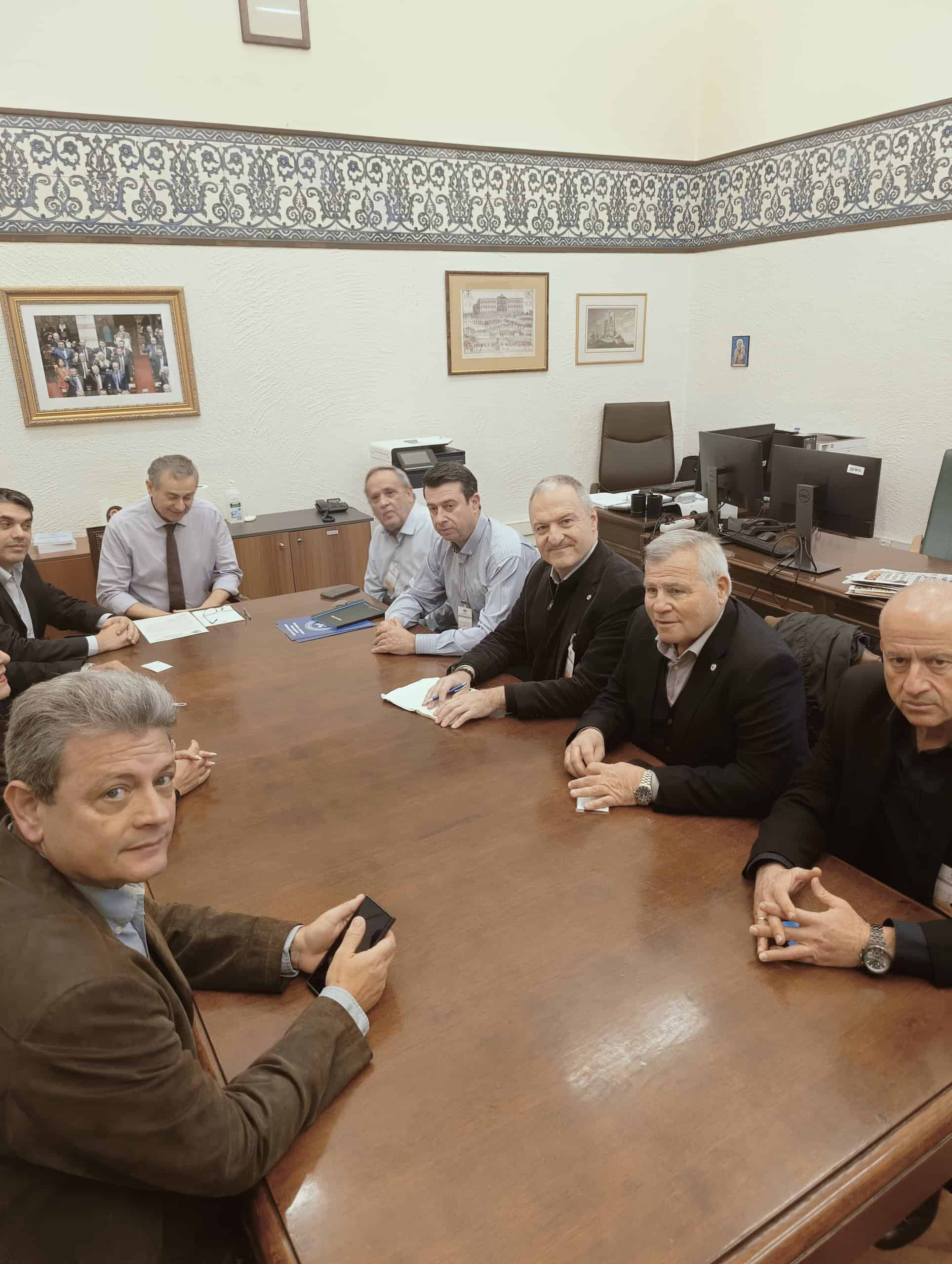 Συνάντηση με την ΕΛΛΗΝΙΚΗ ΛΥΣΗ – Ένωση Αποστράτων Αξιωματικών Λιμενικού ...